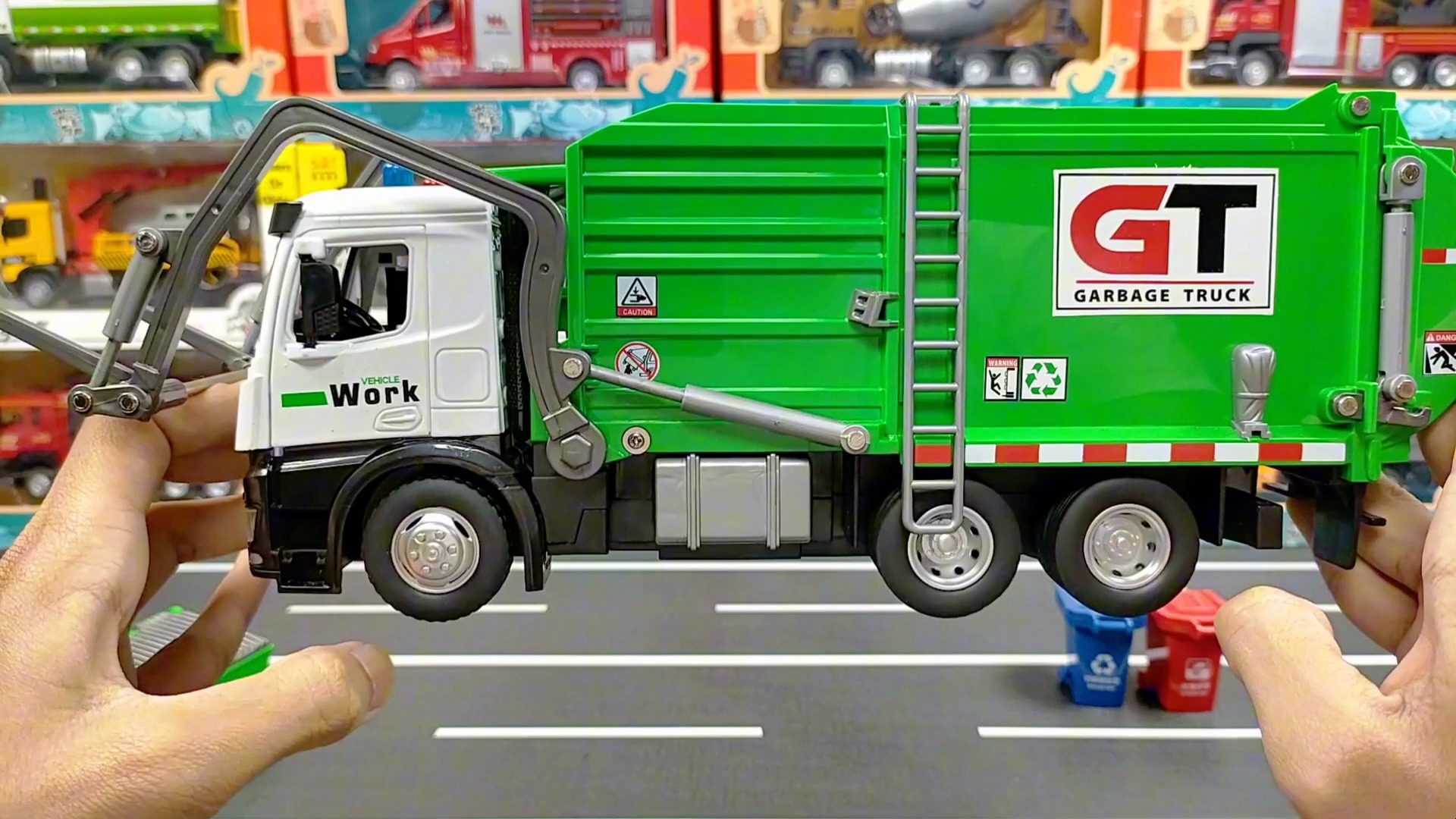 道路清扫车、混凝土泵车、自卸车、垃圾车等金属压铸车