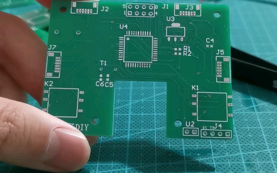 DIY航模萝莉遥控器焊接教程