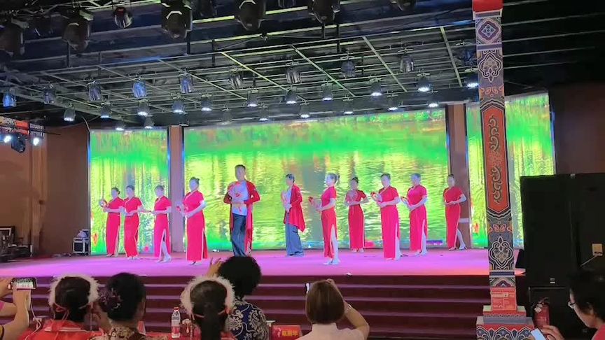 舞蹈走秀表演现场