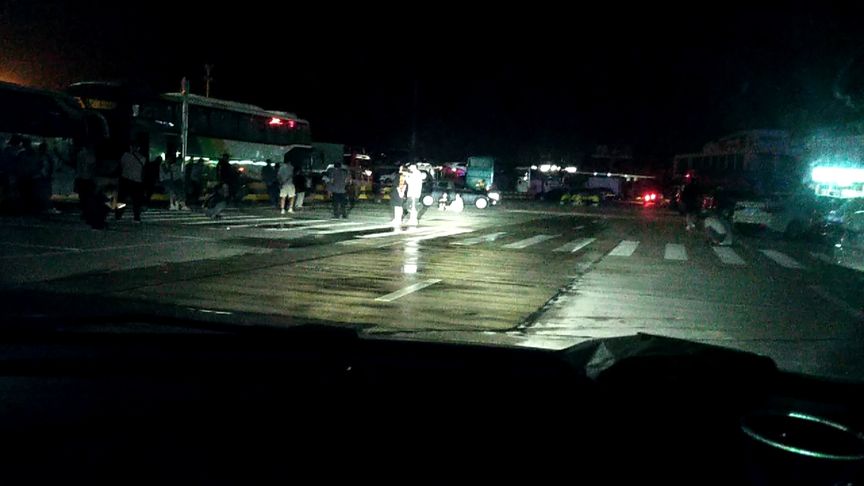 夜里3点半商丘,2点到5点货车不允许通行!到郑州又进一步!