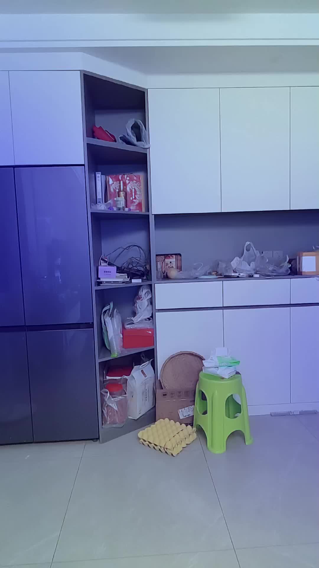 ...加衣裳,在家太无聊了,随便跳一下活动,活动一下身体#热门歌曲根拍