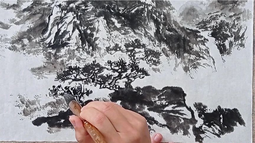 山水画技法,巧用勾勒法与破墨法结合,画出层次丰富的水墨山水画