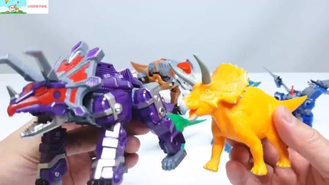 恐龙总动员恐龙动画片恐龙总动员