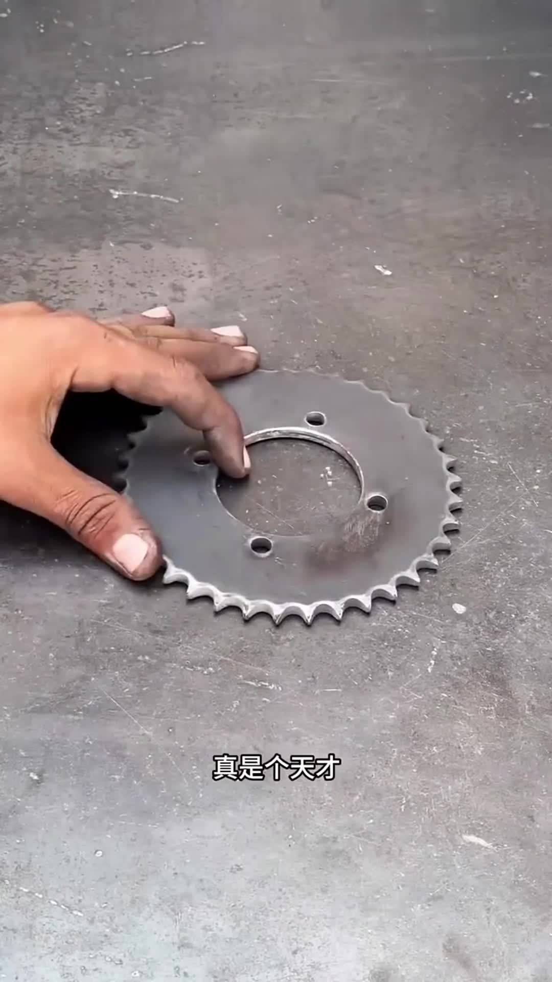 报废齿轮别扔,竟能改成门锁!