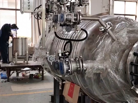 烛式过滤器的过滤原理全自动全密闭干滤饼反吹排干渣