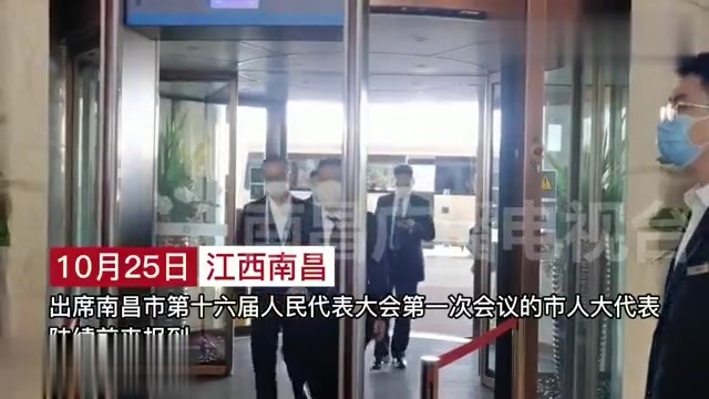 人大代表陆续报到防疫措施处处贴心