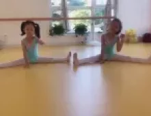 幼儿手指律动手势舞教学视频 简单好学的幼儿手指操一起来学吧!