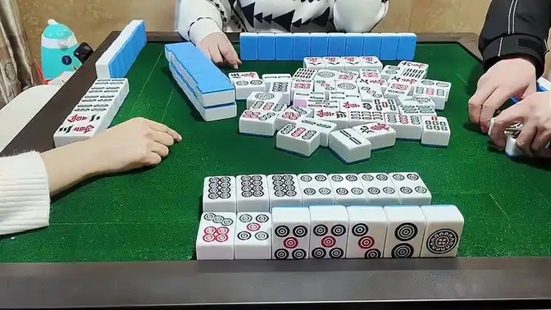 四川麻将:清一色极中极,看你哪里跑