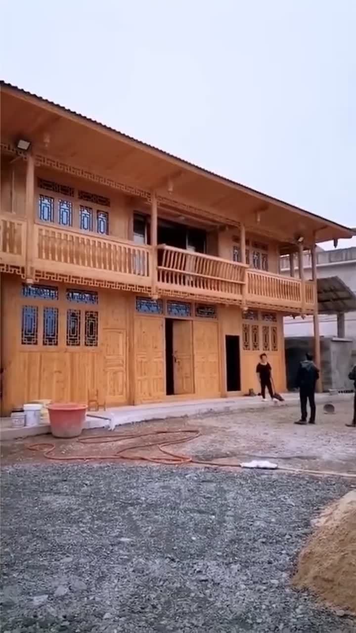 第一次去男朋友家,他说他家穷只有木头房子,原来是这样的木房子#设计