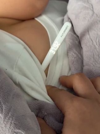 这个可以充电的电子体温计太省心了!不怕摔不怕不准,价格不贵性价比...