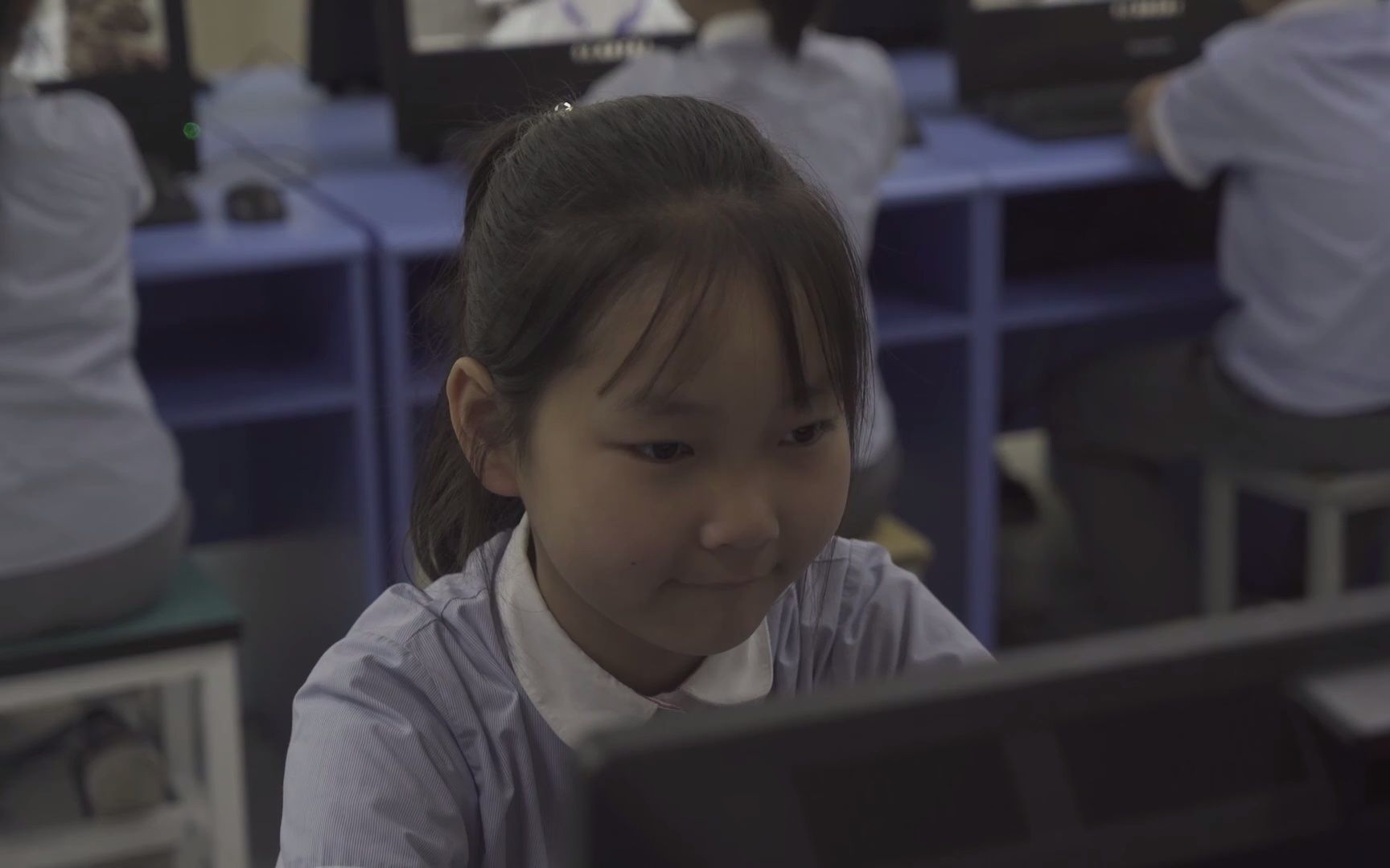 小学信息技术《发出我们的倡议》优质课教学视频(000000-1783333)