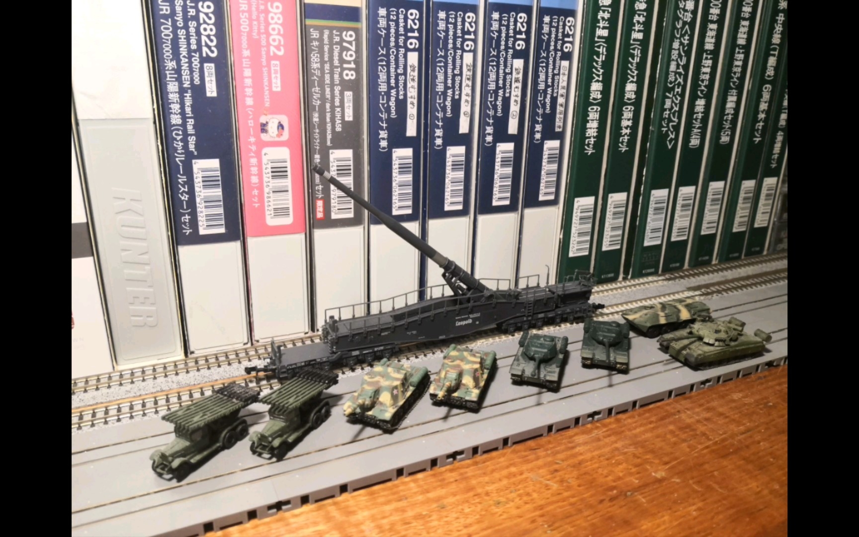 【N比例】开箱!HOBBYTRAIN的K5列车炮!BGM:Die Thälmann-Kolonne