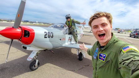 驾驶真实战斗机模拟空战,胜出将获得1万美元奖金,一起来见识下