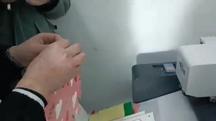 彩盒裁切打样,智能裁切机