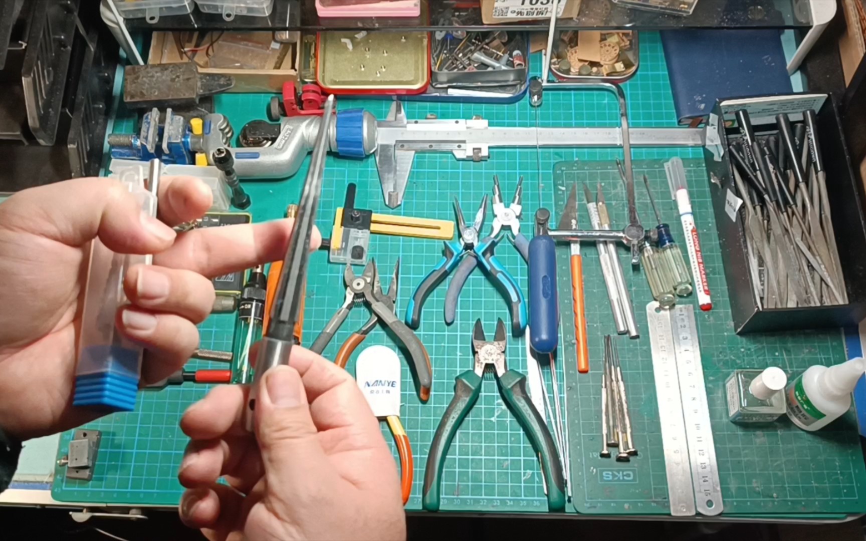 【静改动教程 】入门级静改动模型坦克常用工具选择与用途,常用材料...