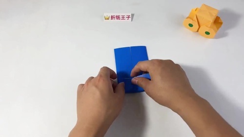 汽车怎么折,折纸小汽车的艺术:一步步教你制作精美作品