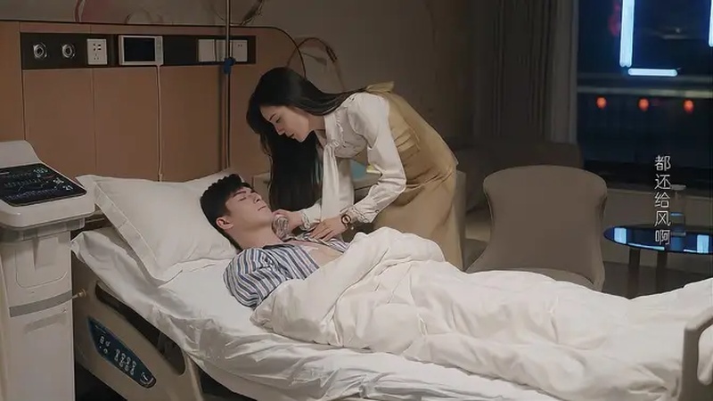 偏偏宠爱:灰姑娘彻夜照顾总裁,为了尽快退烧,竟亲自给他擦身子