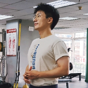 石头超 
