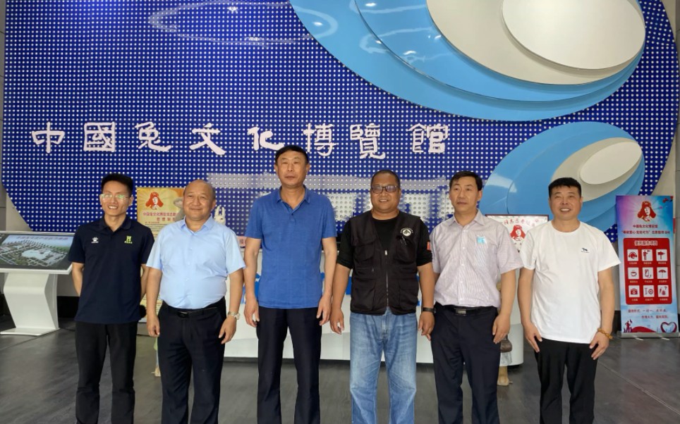 山东嘉实牧业集团韩作岭董事长谈兔饲料生产和肉兔养殖以及兔产品...