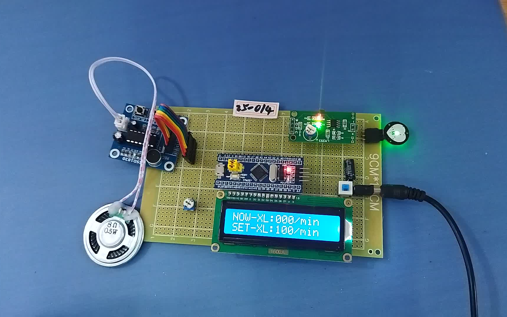 基于STM32单片机的智能枕头设计-LCD1602-心率-音乐三极管DIY开发...