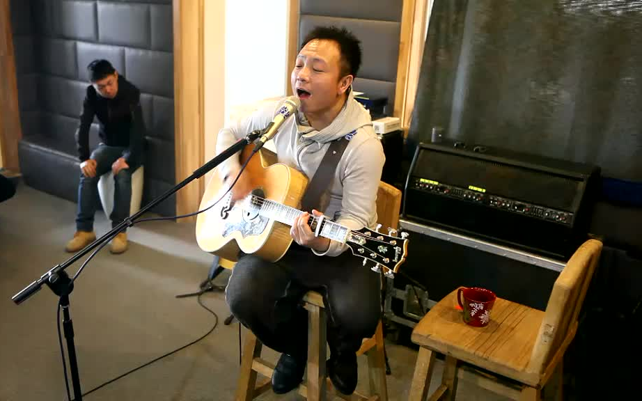 【此时此刻 · 排练室】许巍是怎样准备演唱会的?