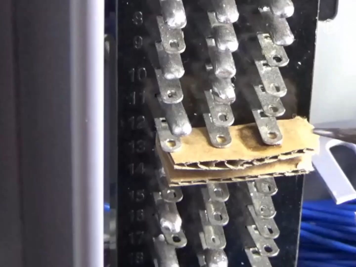 电务段信号工侧面组合焊线教学