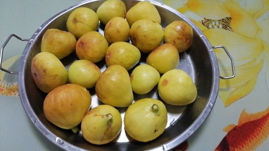 无花果功效作用:1.可降血压2.防癌抗癌3.降血糖ߑ�ߑ