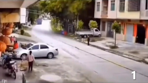 看封面你就知道两名鬼火少年的下场