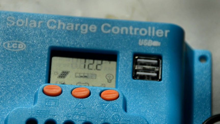 太阳能控制器的使用如何修改参数设置,带屏幕带usb充电设置方法