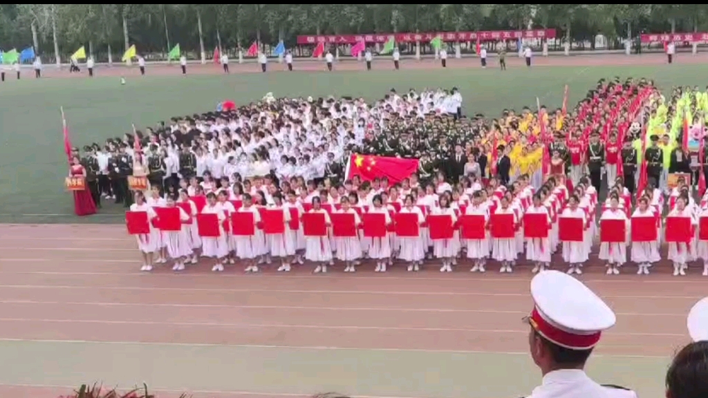 运动会开幕式男女混跳yes ok!