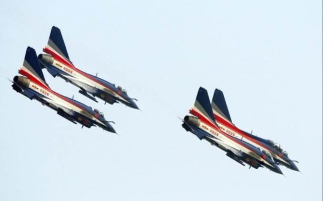 2018珠海航展八一表演队精彩表演