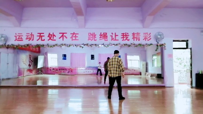 小莹老师舞蹈(画你)演示:柳笛