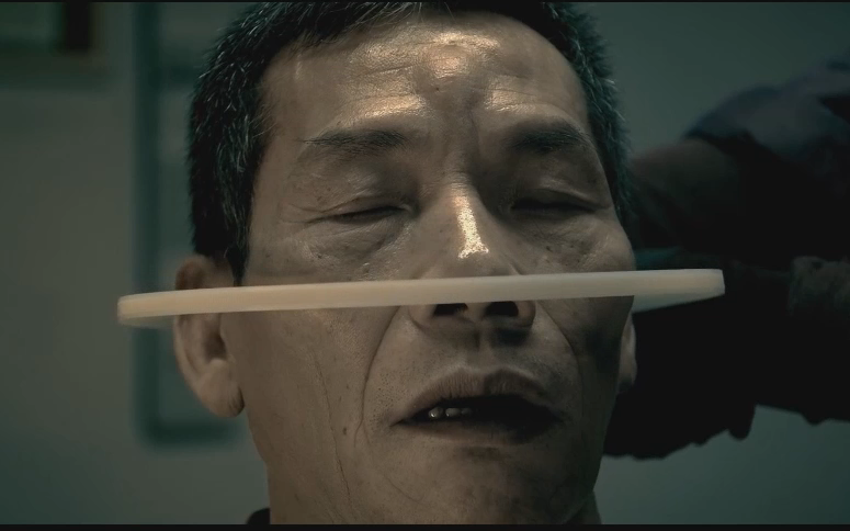 电影篇183:保安被绑扎带活活勒死,挣扎的真痛苦.所以说...