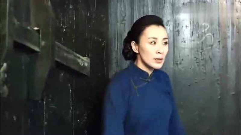 不可能完成的任务:小伙潜进鬼子的军火库不料被发现,这战斗太激烈
