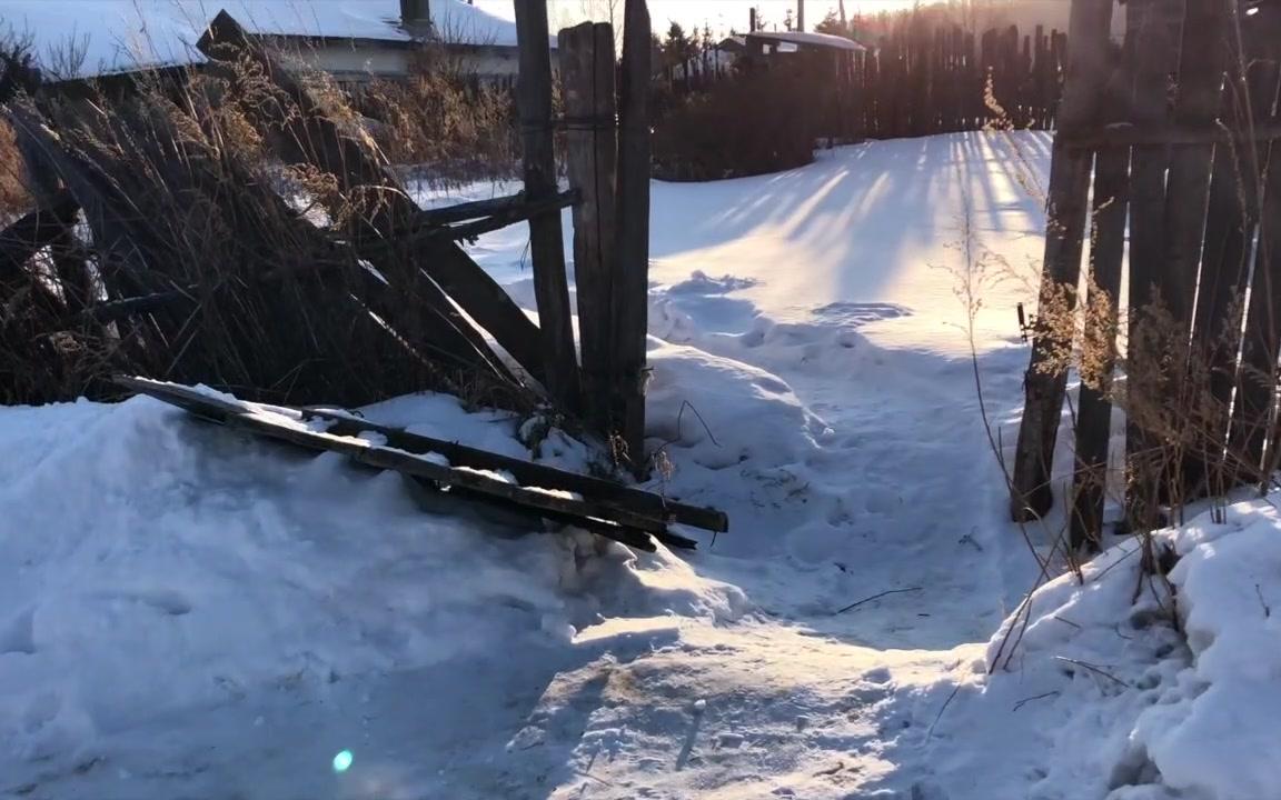 94斤的我在长白山上被风雪交加吹成狗