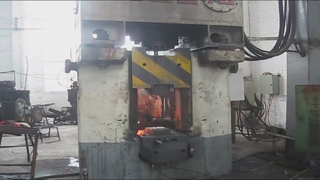 手工工具生产锻造工艺,全液压数控模锻锤锻造