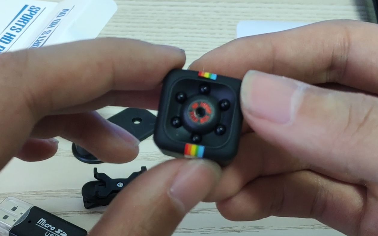 开箱最小的微型摄像机,20元包邮。最后的效果是翻车了吗