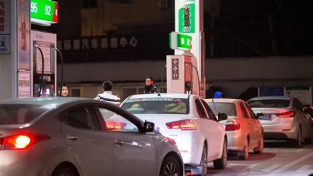 加油站遇到员工推销加油宝怎么办?回这句话,.