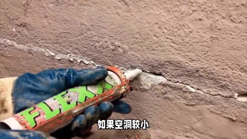 混凝土柱子空洞的补救措施,常用的修补材料包括水泥砂浆