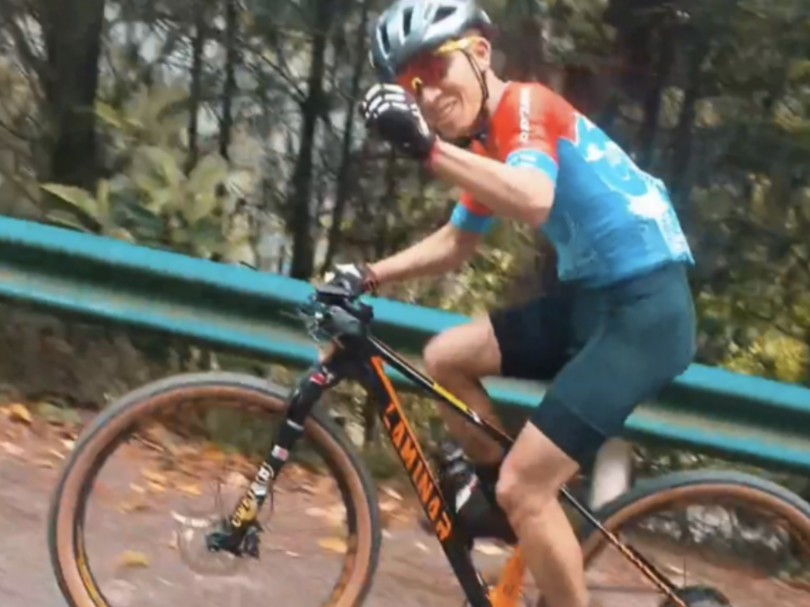 真男人骑单车从不带套