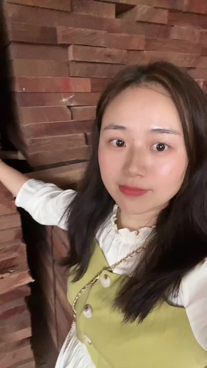 大家知道这是什么木吗?ߪ�猜猜这么好的木材用来干啥呢?#实木 #...