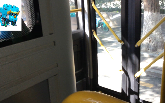 南昌公交32路车内拍摄(更换了新报站)