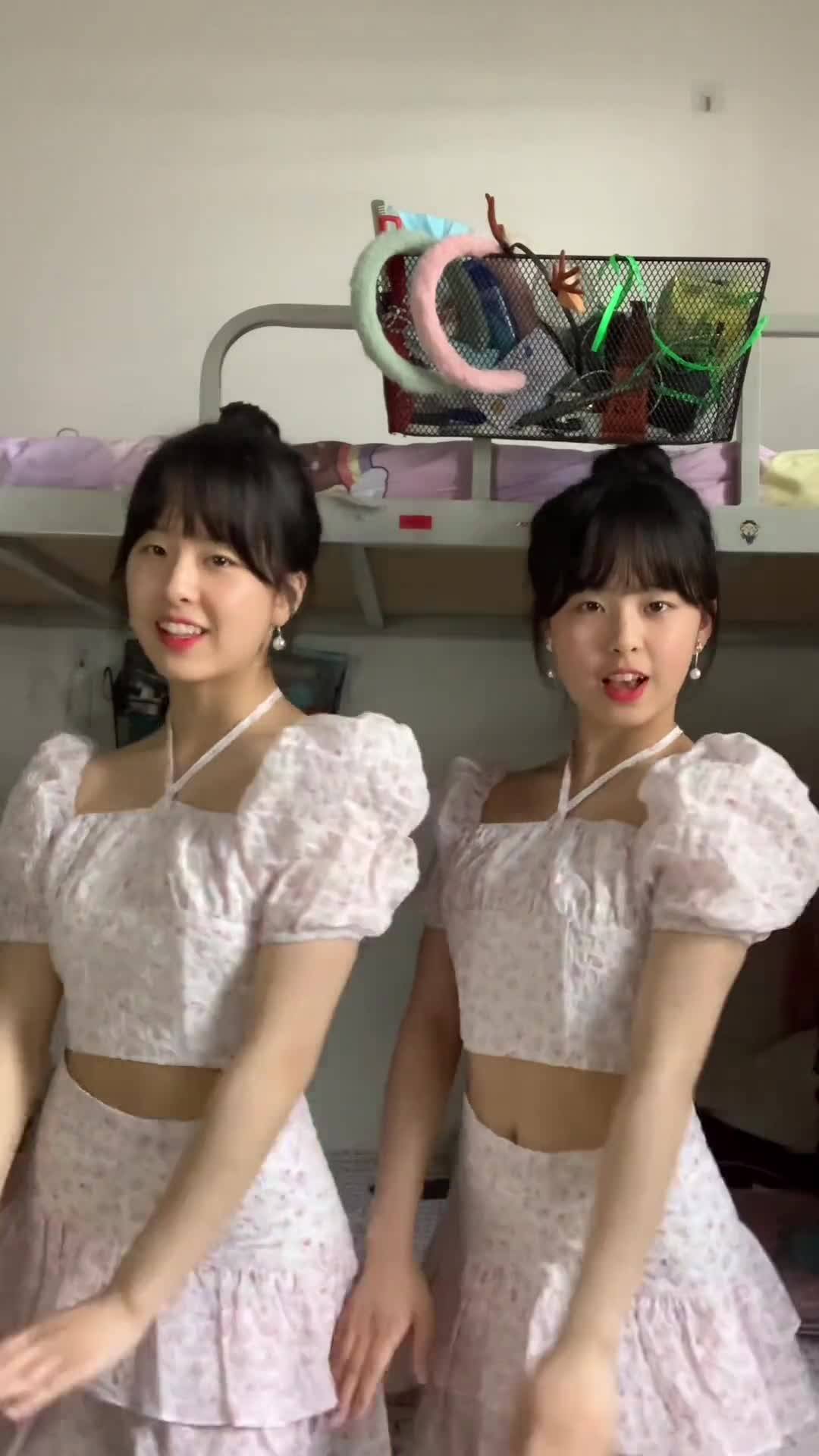 青春序言,梦想起始