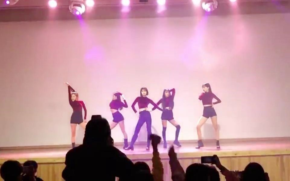 高中生这么猛的吗?!首尔表演艺术高中 11年级学生文艺表演现场 力度...