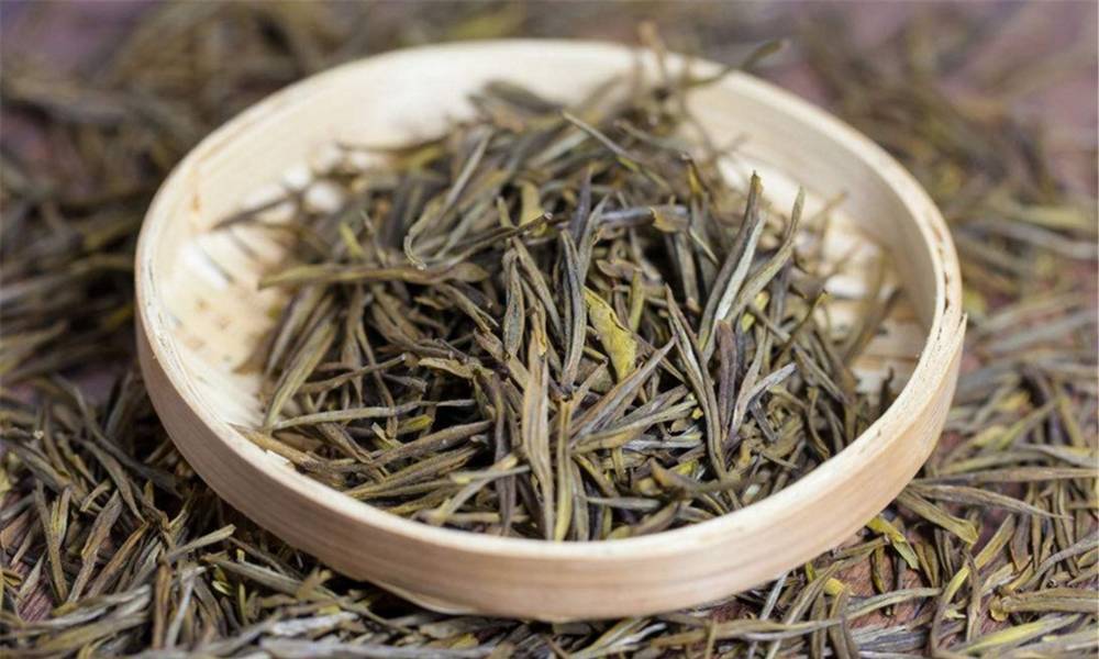 血管堵塞有血栓,白开水里泡点它,疏通血管,软化血管清血栓
