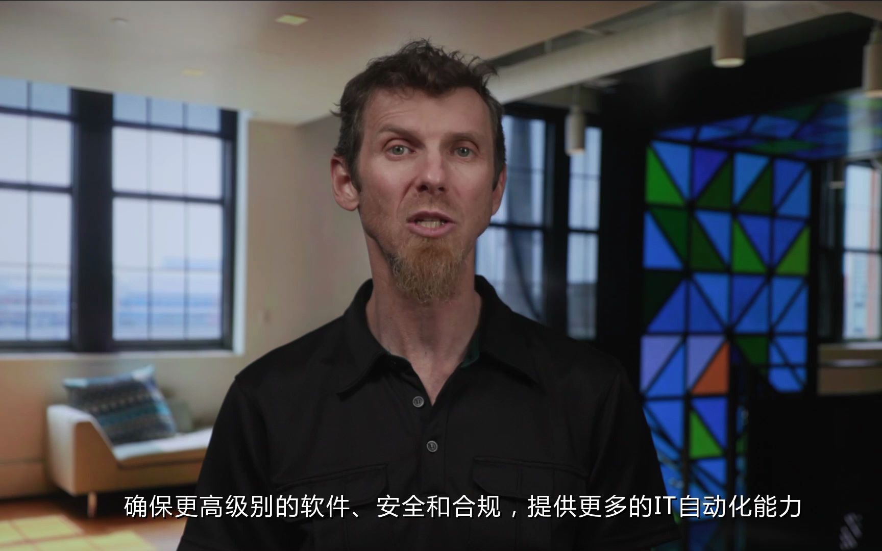 ...全球的企业和各行各业 | 红帽CTO Chris在世界互联网大会上的演讲