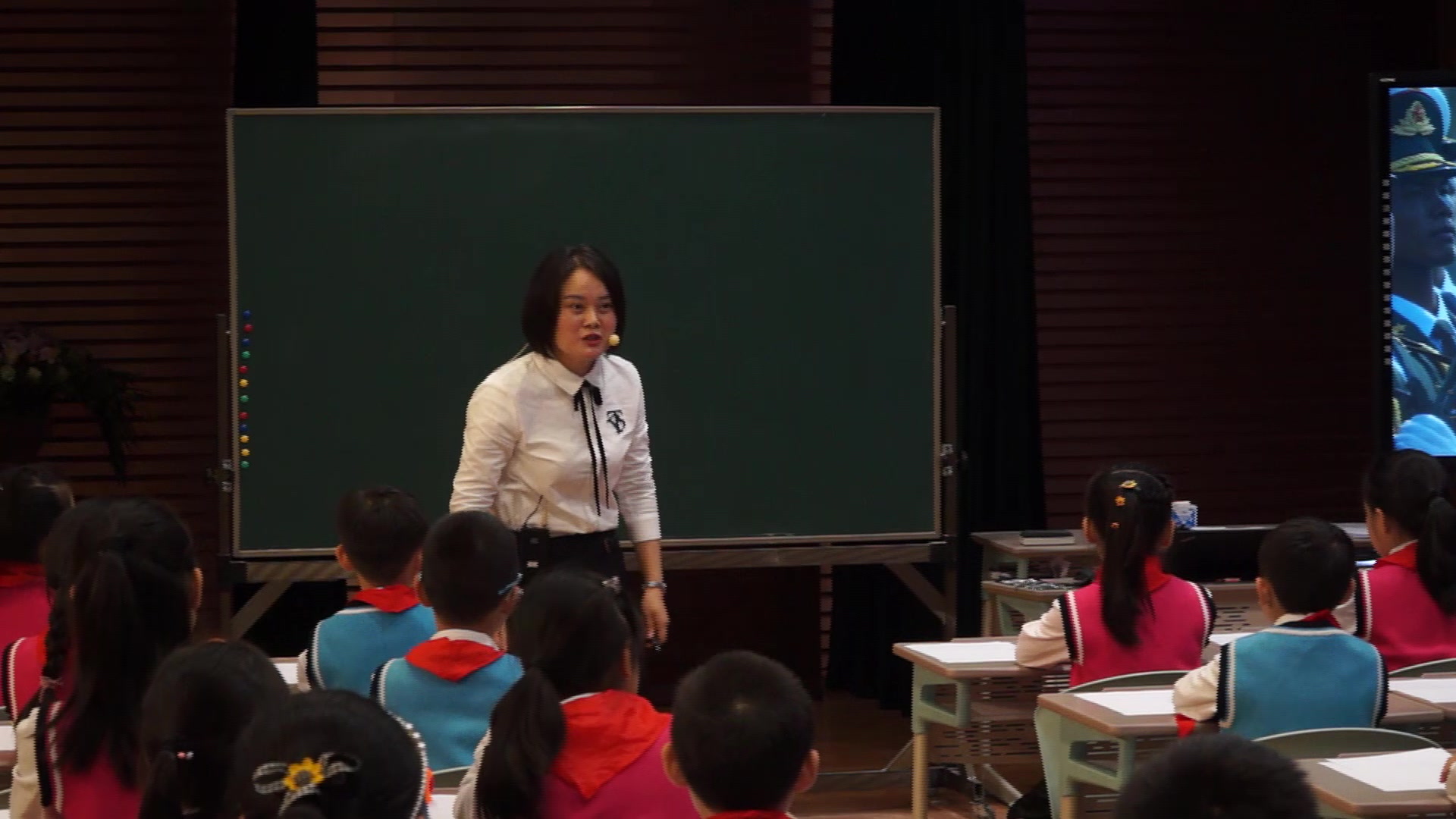 《确定位置》 小学数学 四下 西师