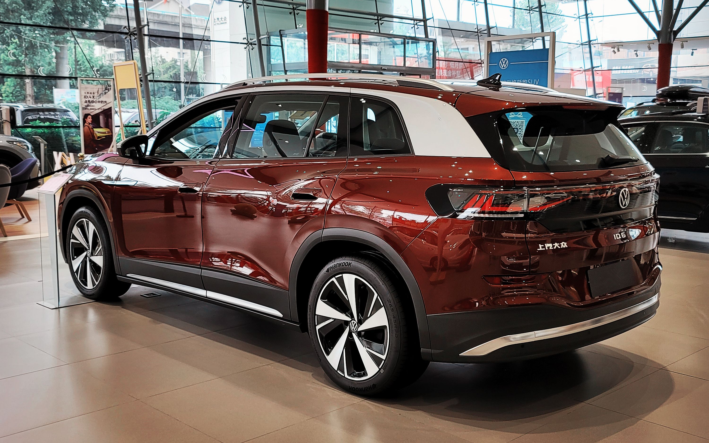 大众也有良心车!全新7座中大型SUV不到24万,价格直接卖到国产价