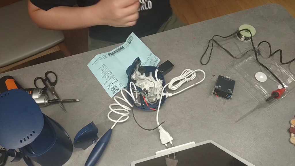 洁碧wp663uk冲牙器电源更换