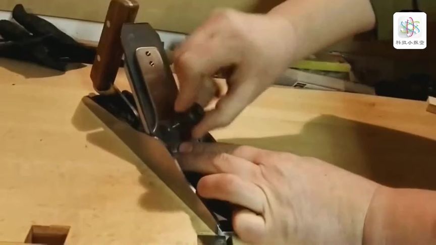 国内的木刨,被外国人做到这么极致,颜面何存